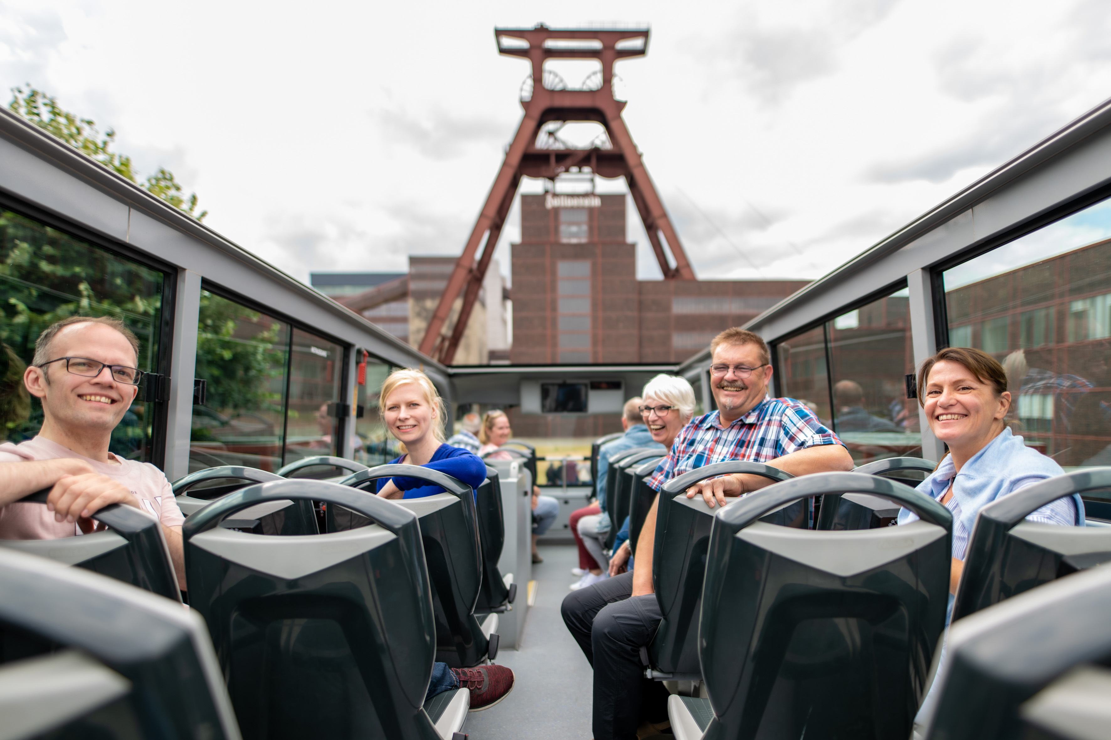 Neue Stadtrundfahrt für Essen: RevierTouristik GmbH startet ...