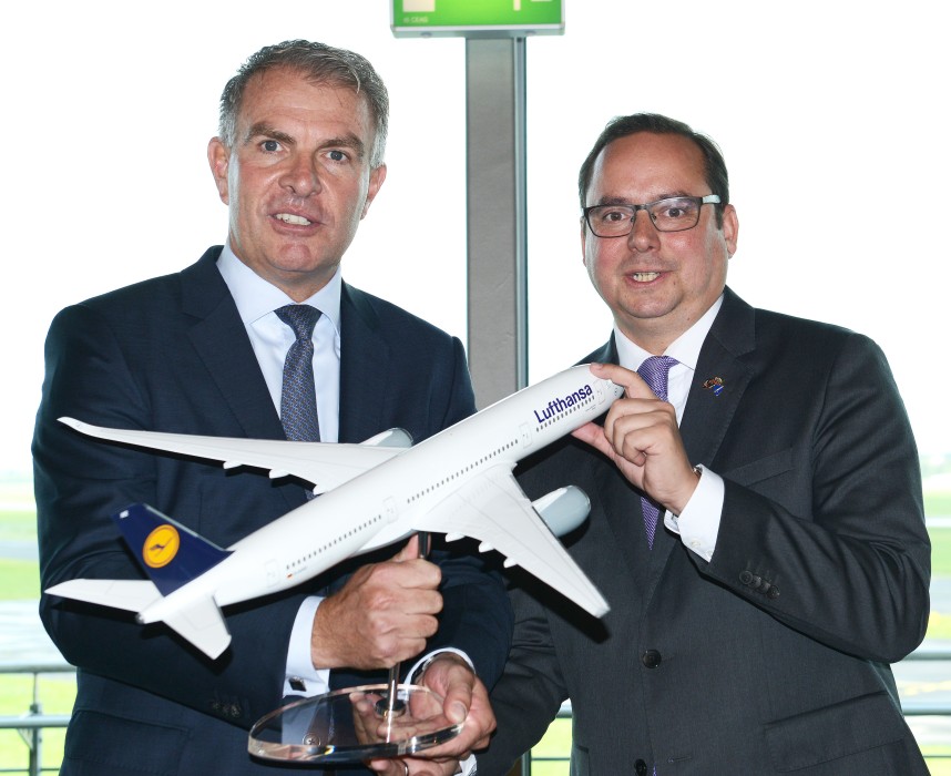 Lufthansa Airbus A350-900 heißt jetzt "Essen" - essen.de