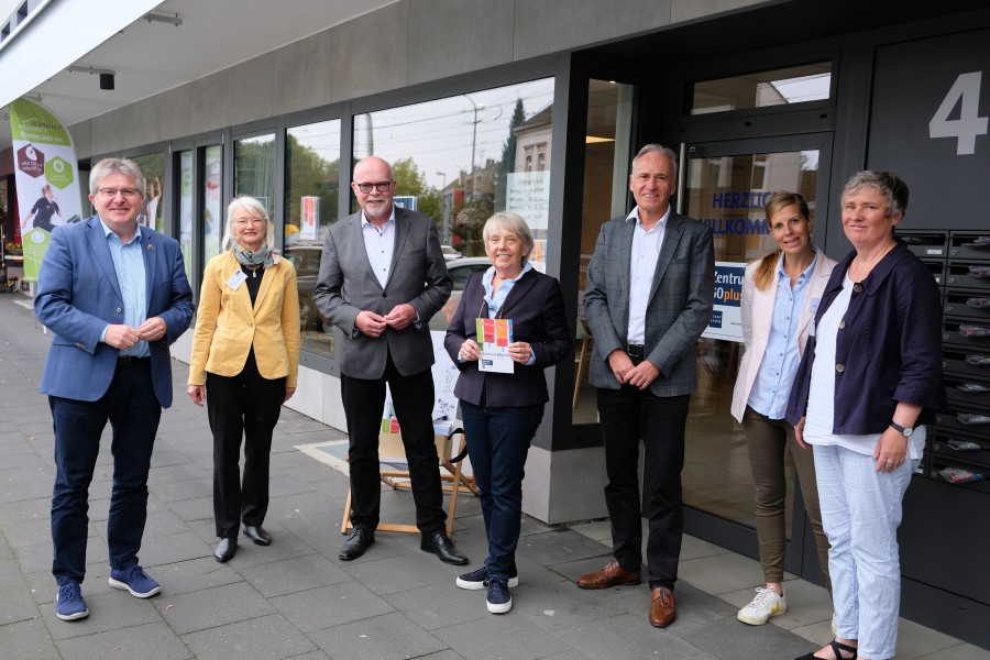 Zentrum 60plus Frintroper Straße feiert offizielle Eröffnung - essen.de