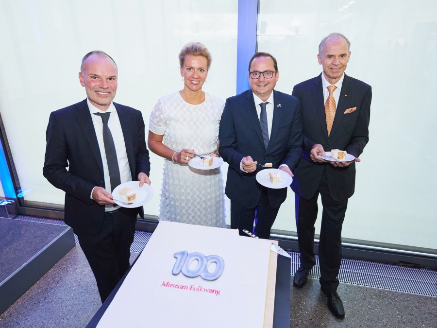 Oberbürgermeister eröffnete Ausstellung im Museum Folkwang - essen.de