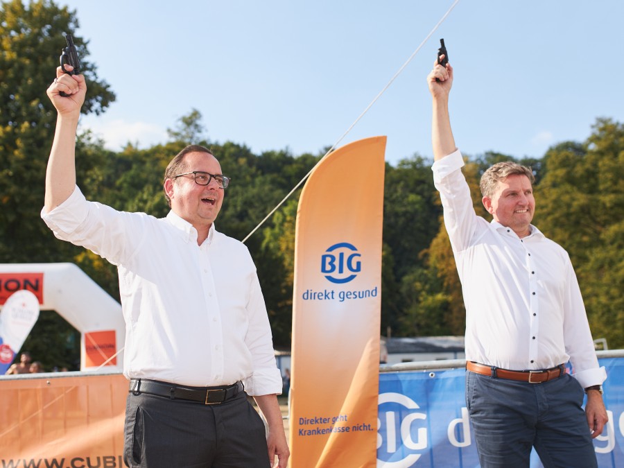 Oberbürgermeister gab den Startschuss beim Team Walk Essen - essen.de