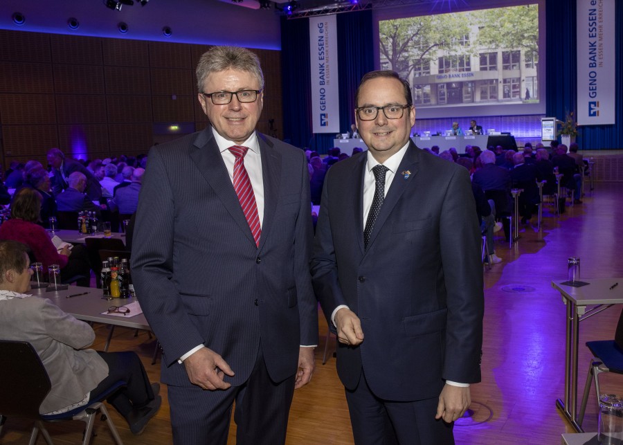 Oberbürgermeister eröffnet Wahl der Vertreterversammlung der GENO BANK ...