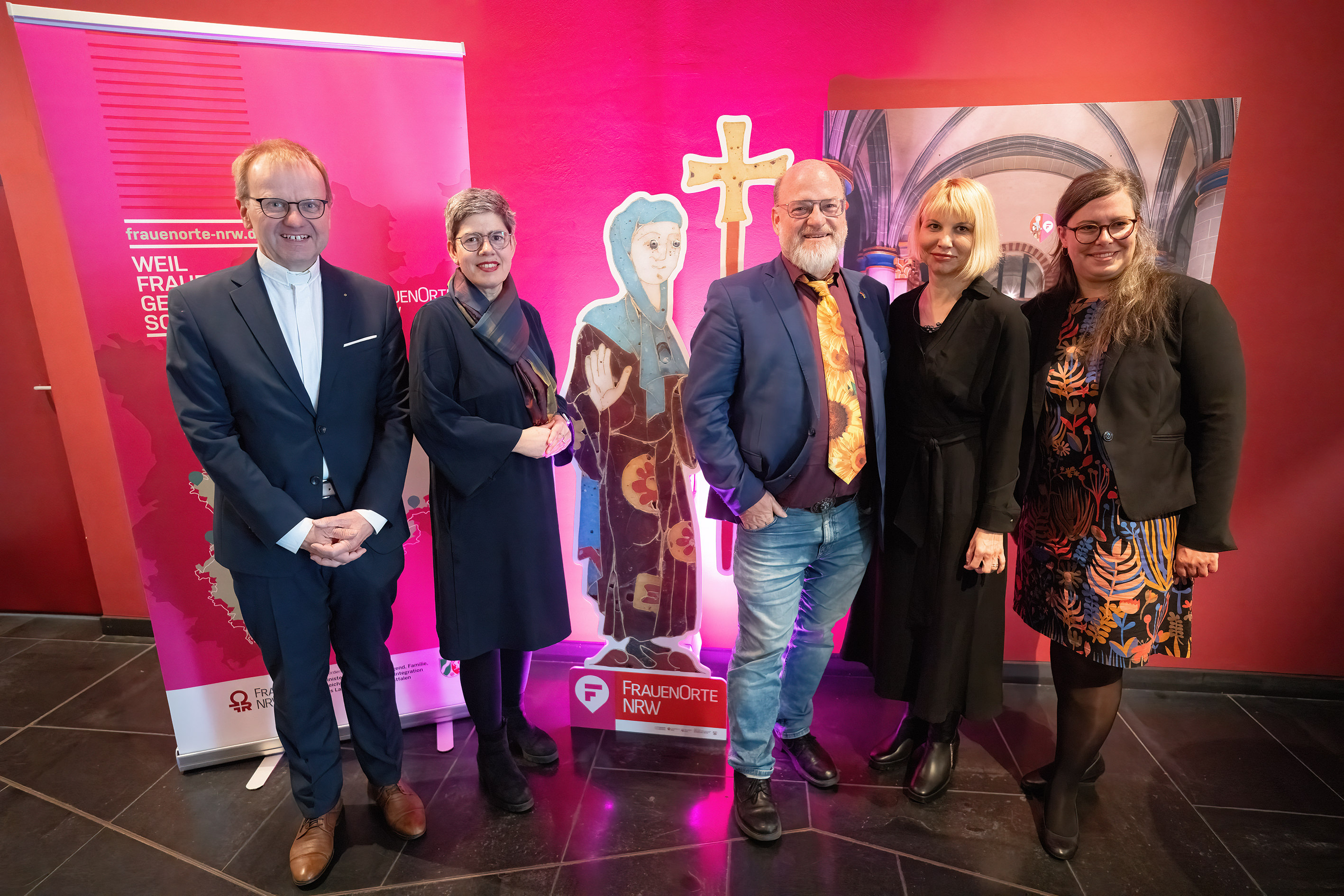 Eröffnung des ersten Essener FrauenOrt NRW im Domschatz Essen - essen.de